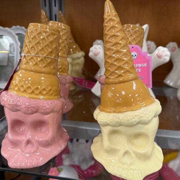 Holiday | Ice Cream Cone Skull Decor Halloween Summerween | Poshmark